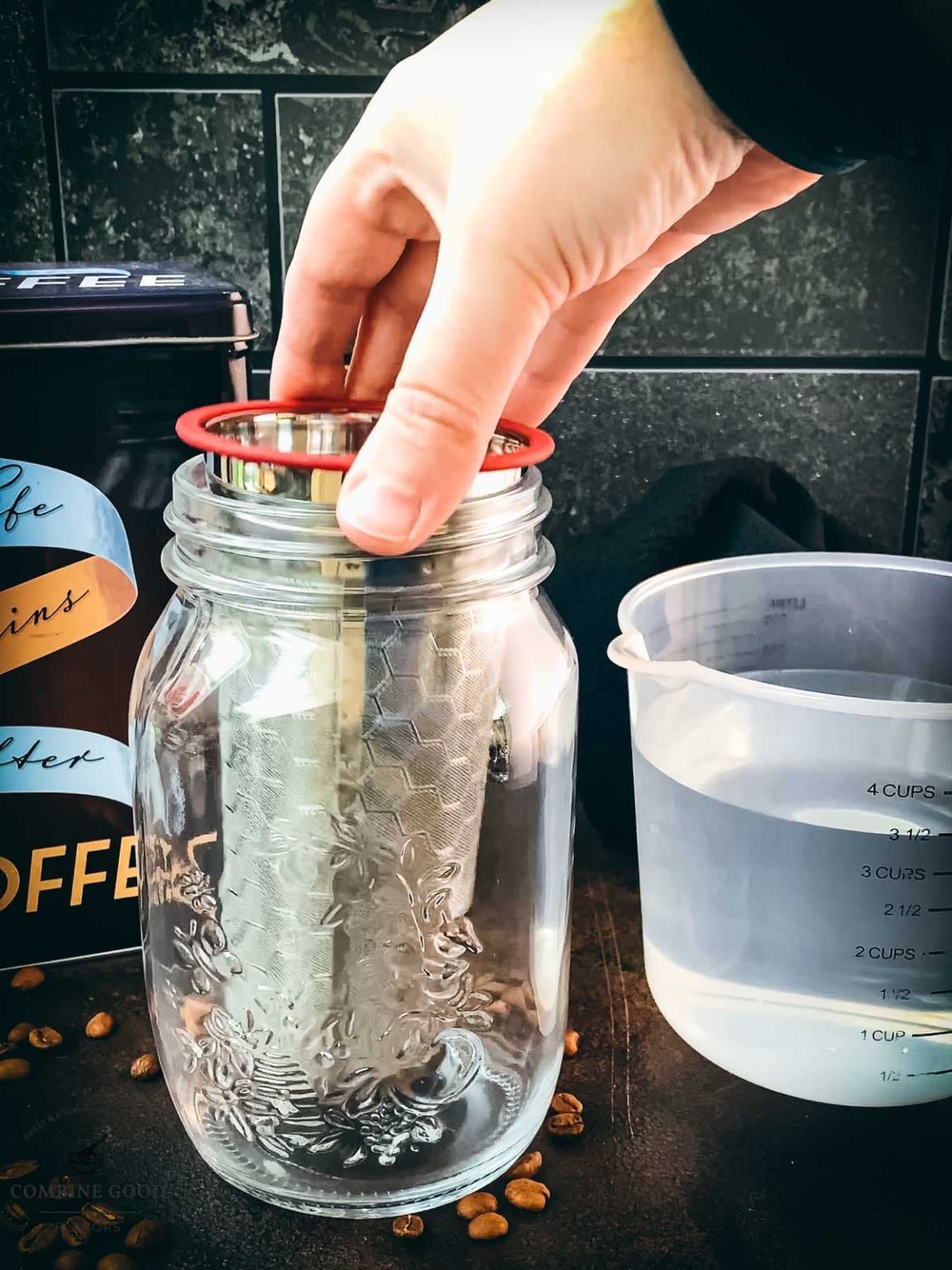 Mason Jar Cold Brew Coffee