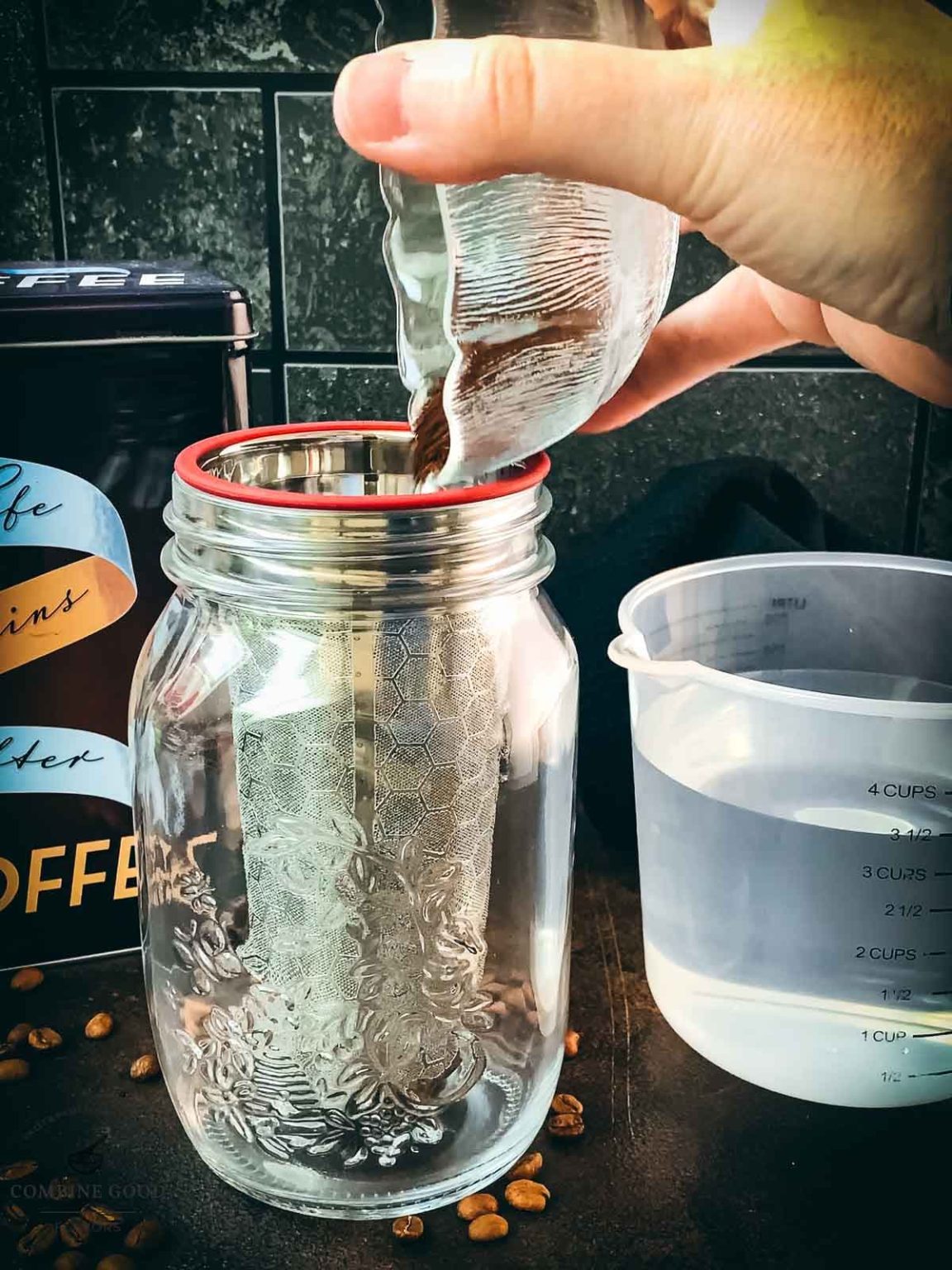 Mason Jar Cold Brew Coffee